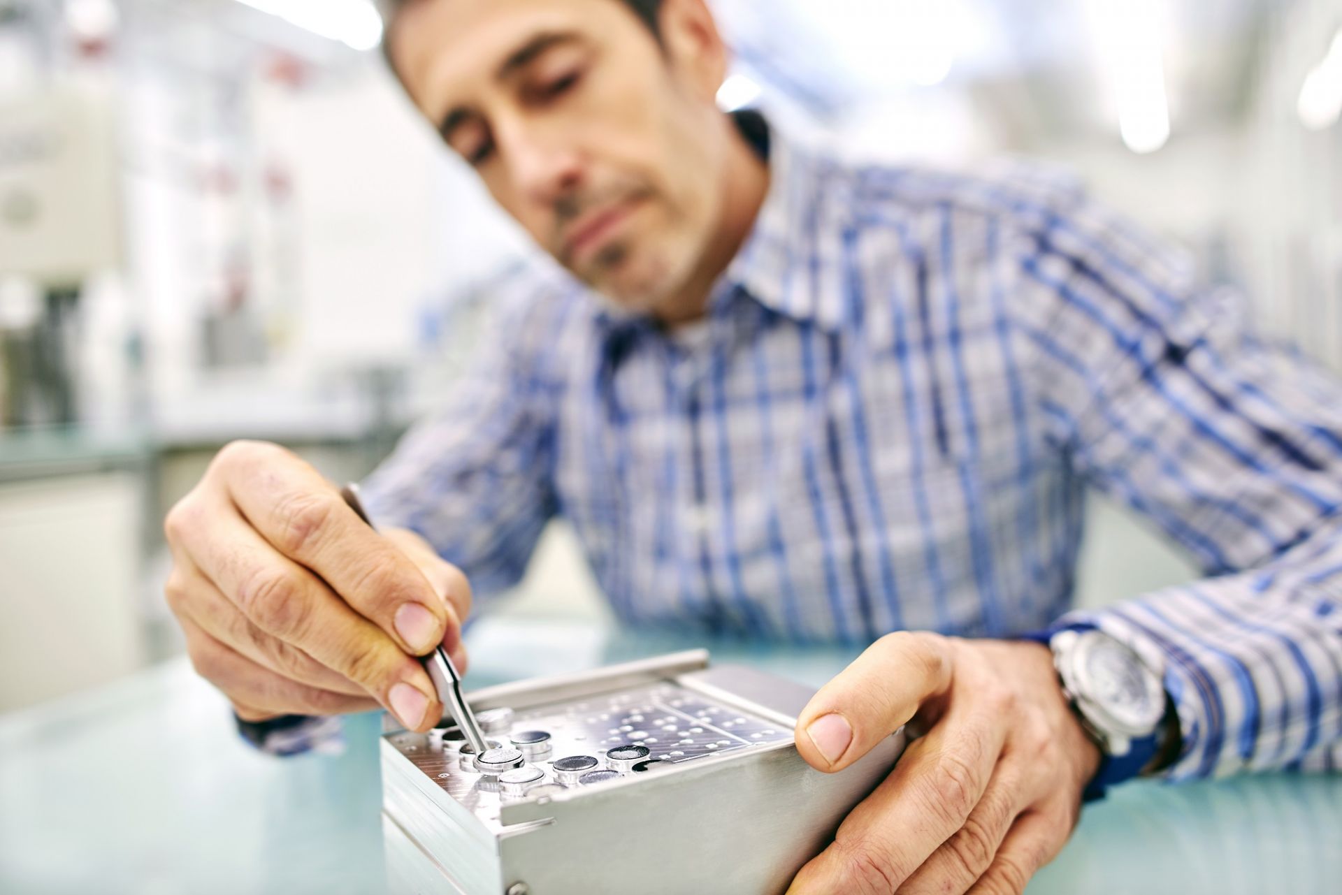 Phenom XL G3: High Throughput SEM - Electron Microscopes